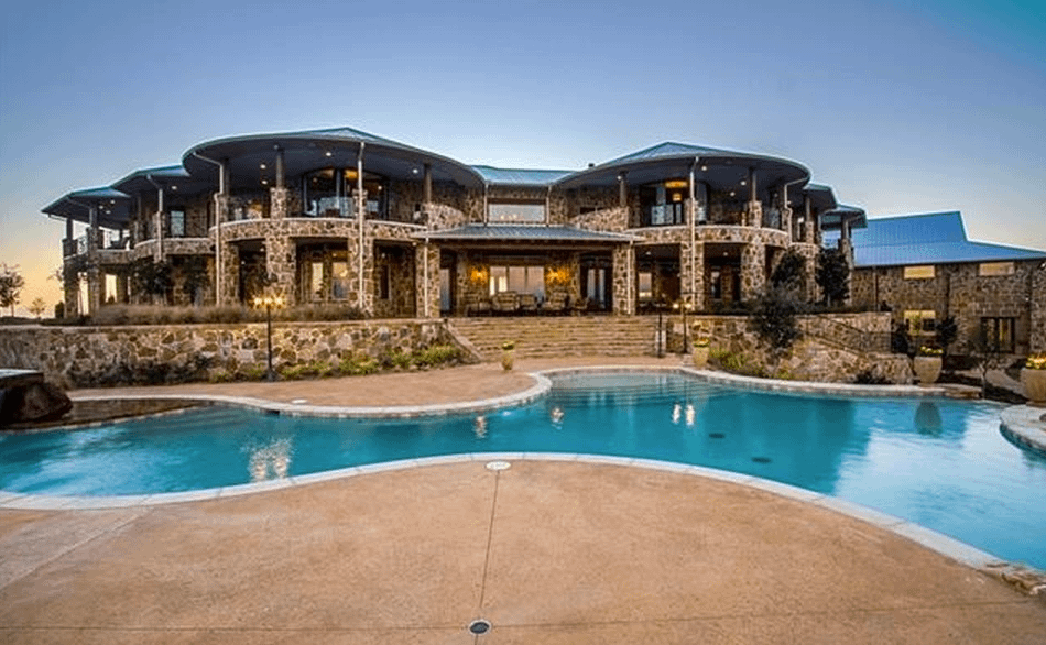 Trio Texas Ranch - A 40 Acre Ranch In Sanger, TX - Homes of the Rich