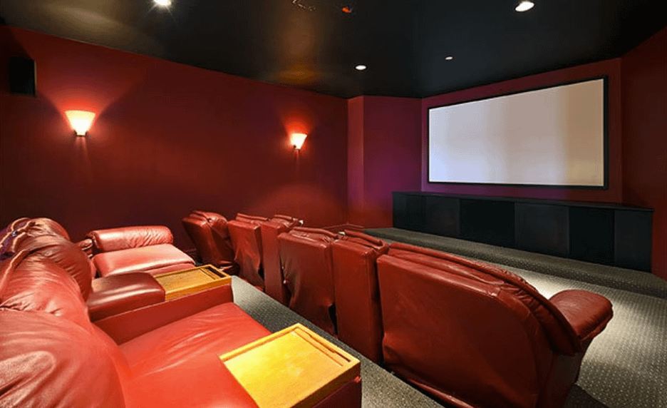 12,000 Square Foot Brick Mansion In Inverness, IL - Homes of the Rich