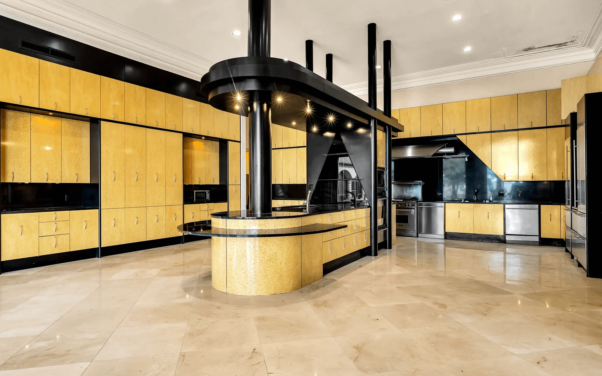 Deion Sanders' Former Mega Home In Prosper, Texas (PHOTOS)