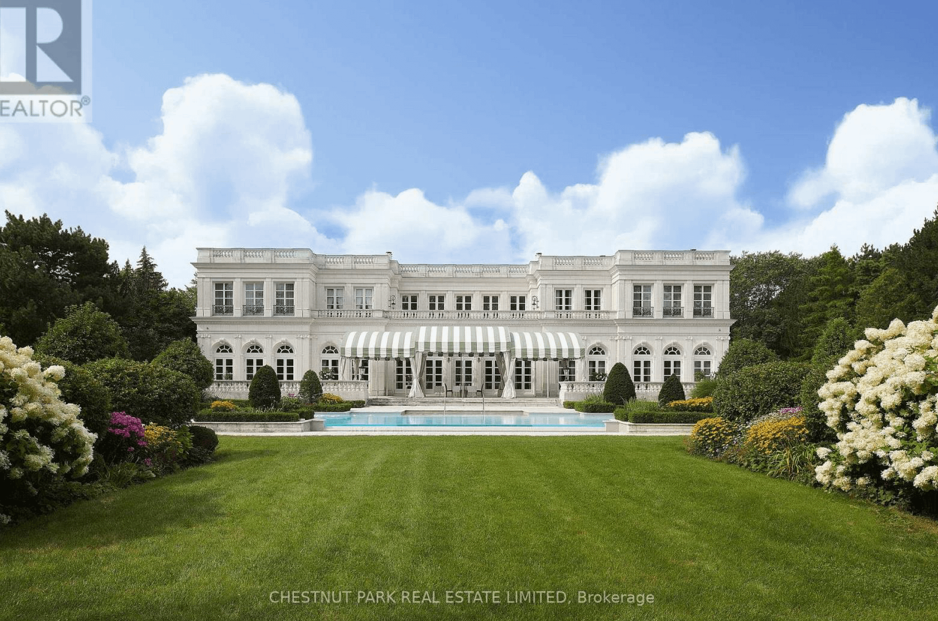 Grand Limestone Home In Toronto, Canada (PHOTOS)