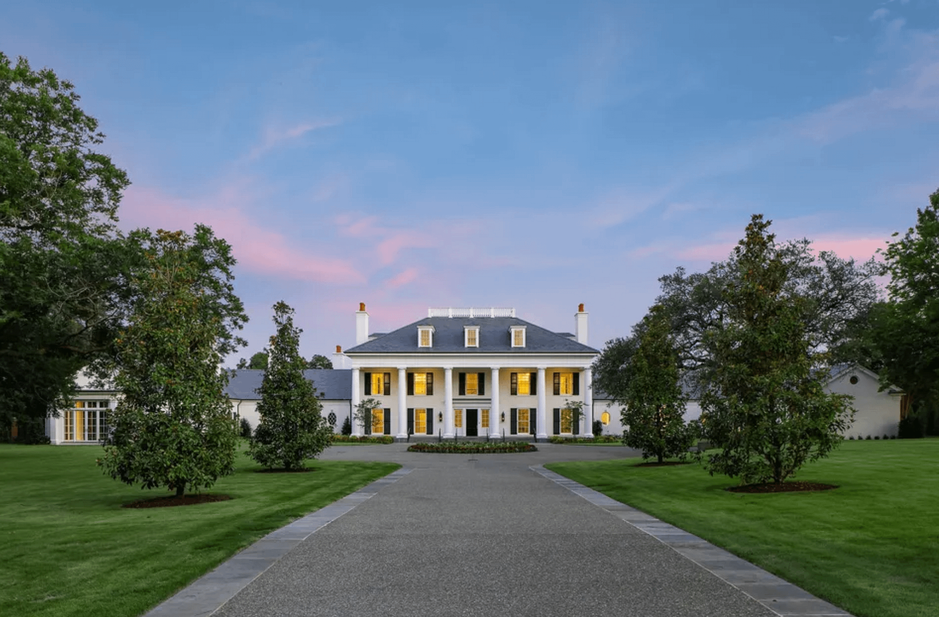 Timeless Dallas Home Lists For $28.5 Million (PHOTOS)